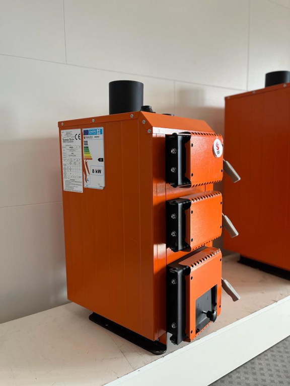 Apkures katls Resika 8